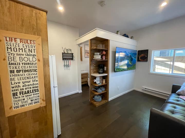 Haven 49° - Innisfail, AB, Canada