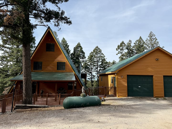 Cloudcroft Trailhead Lodge - Cloudcroft, NM