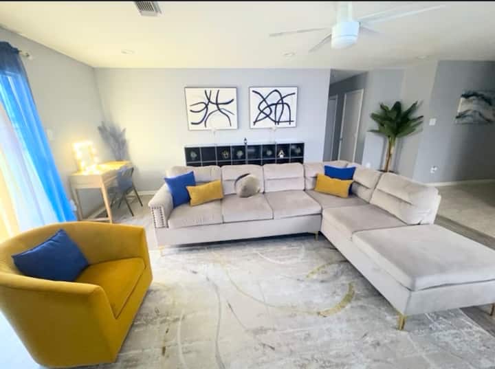 Luxurious Getaway Near Iah - Spring, TX