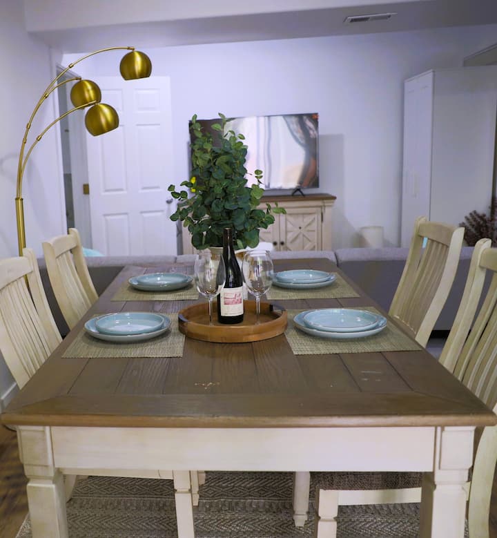 商旅小屋，一个卧室，一个客厅，一个卫生间 - Lynnwood, WA