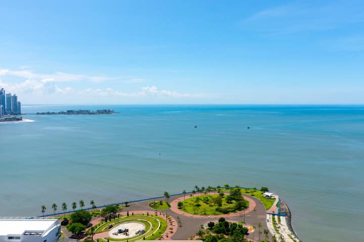 Moderno Mini Loft · Vista Al Mar Y Rooftop Gourmet - Panama