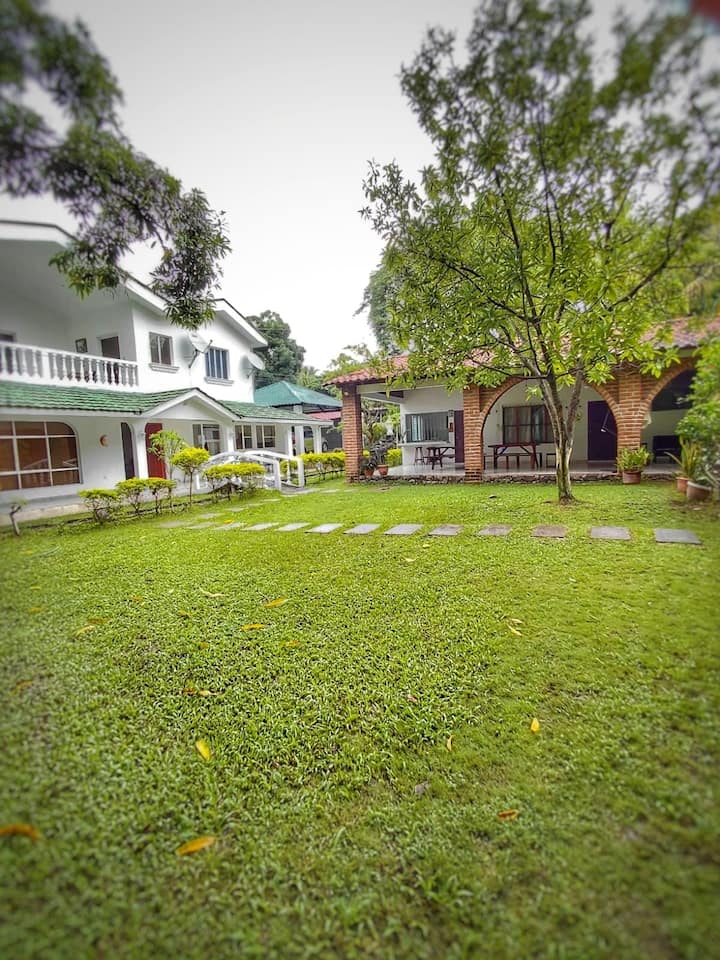 Escapada Entre Jardines • Ideal Para Grupos - El Salvador