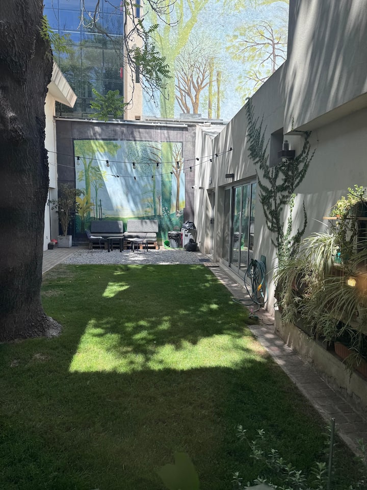 Casa Amplia Y Moderna, En El Corazón De La Ciudad - Chile