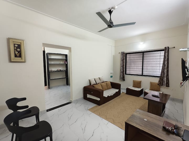 Happy Home Stay - Solapur