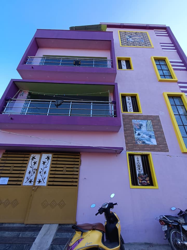 Your Home Away From Home
Friendly Family Stay - Dharmapuri