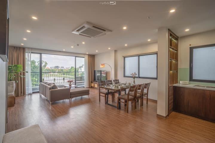 Premium Lake View,2 New Brs,10 Minutes Old Quarter - Hanoi