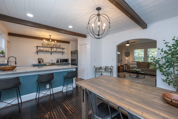 Charming Private Bungalow~ 10 Min To Dt Greenville - Saluda Lake, SC