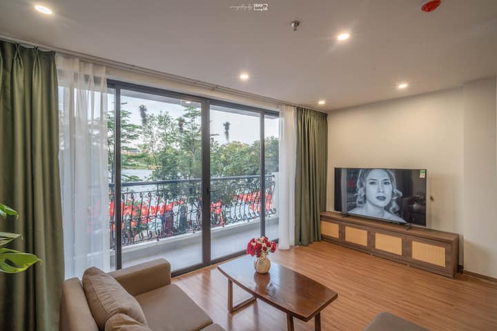 Premium Lake View,2 New Brs,10 Minutes Old Quarter - Hanoi
