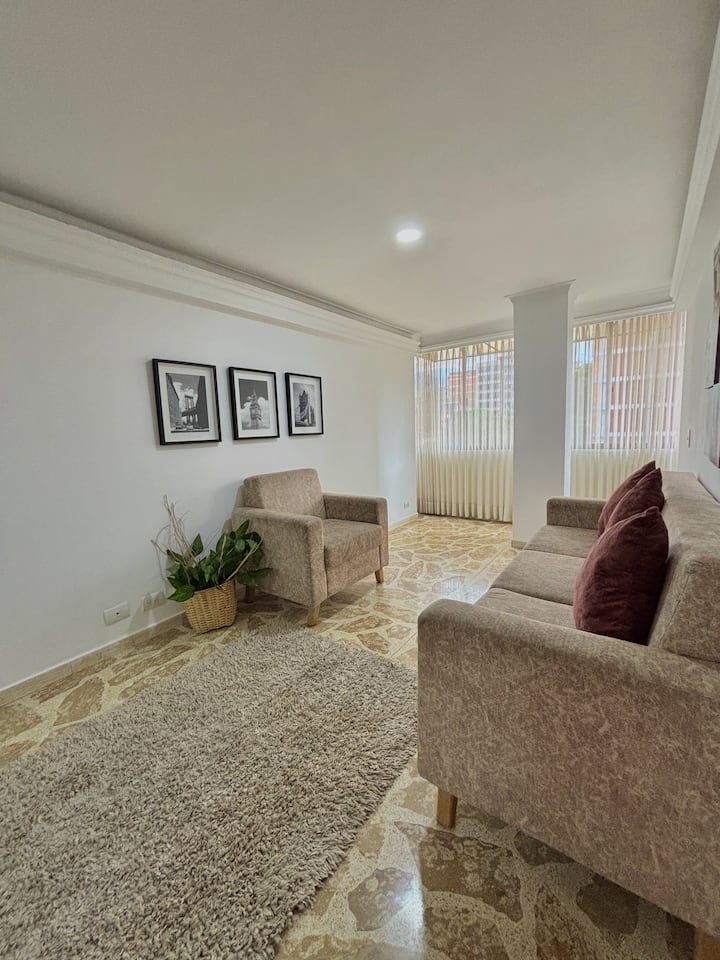 Medellín Te Espera: Descansa En Un Espacio Moderno - Medellín