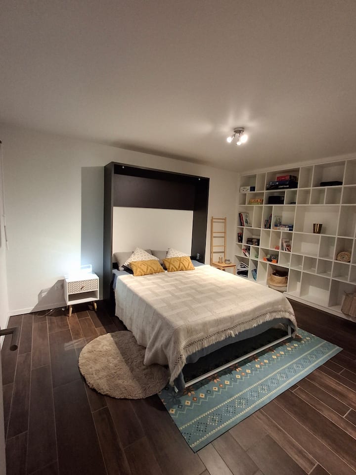 Séjour Cosy - Chambre Et Salle De Bain Privée - La Roche