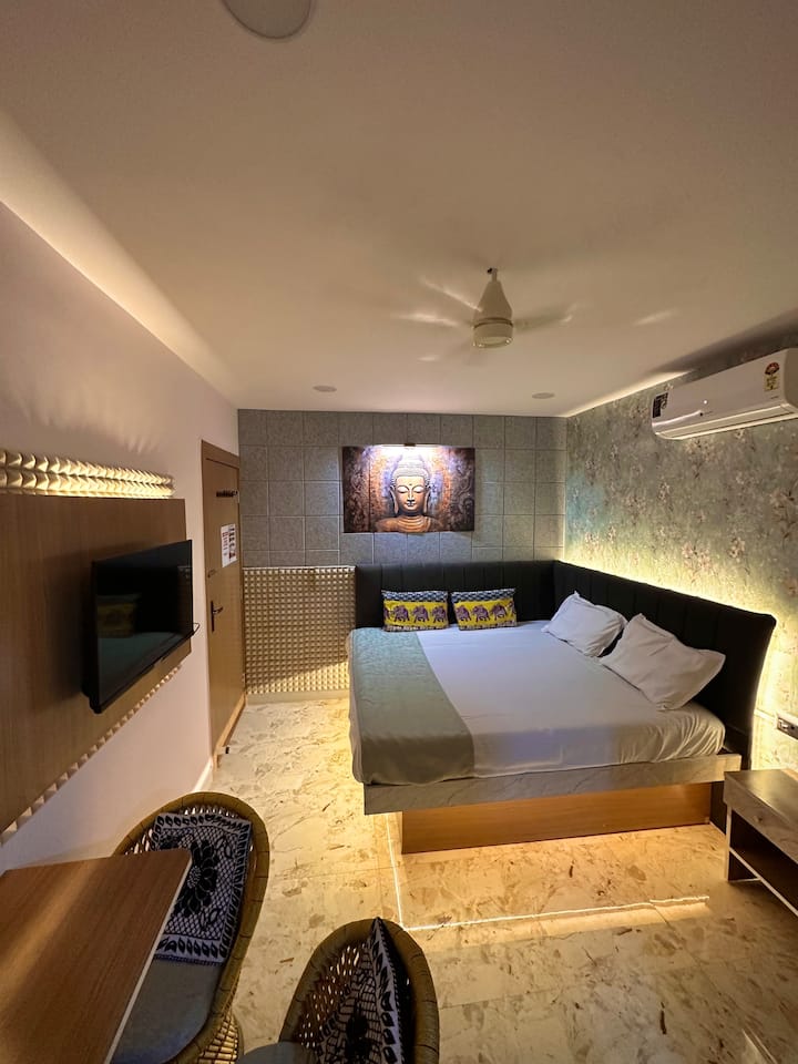 Orthoelite Bed Wifiandroidtv Climacontrol &Kitchen - Lucknow