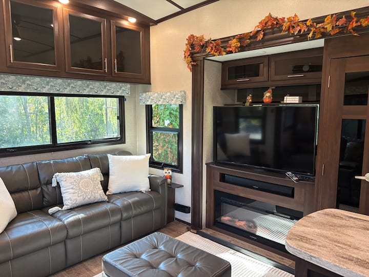 Modern Rv Retreat With All The Comforts Of Home - 