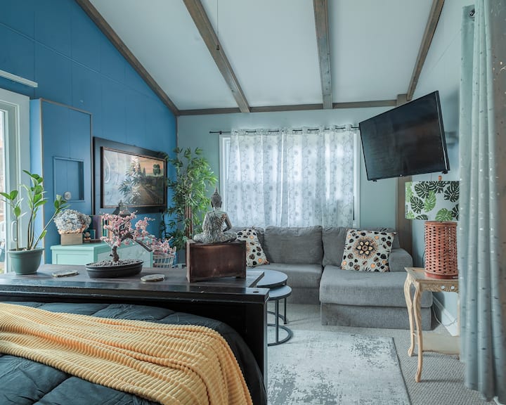 Mali's Place - Rhode Island