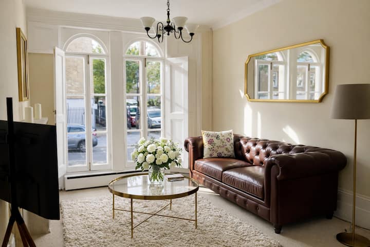 Elegant Central London Townhouse - London, UK