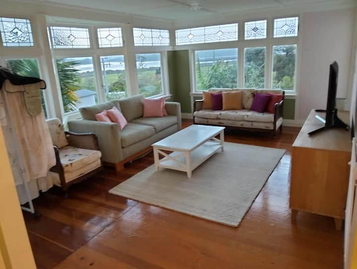 Home Away From Home In Historic Rawene - Rawene