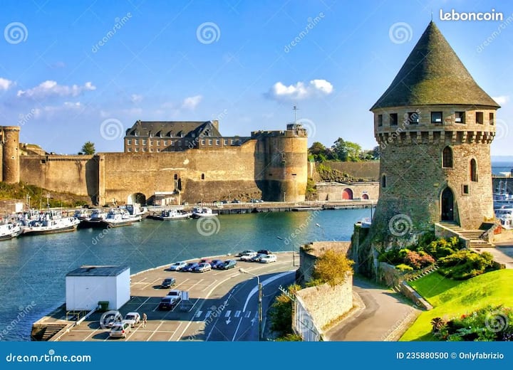 Appartement Entre Le Château Et Le Pont. - Camaret-sur-Mer