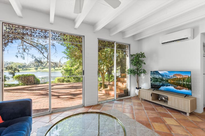 Crooked Lakefront Hideaway / Eustis / Mount Dora - Mount Dora, FL