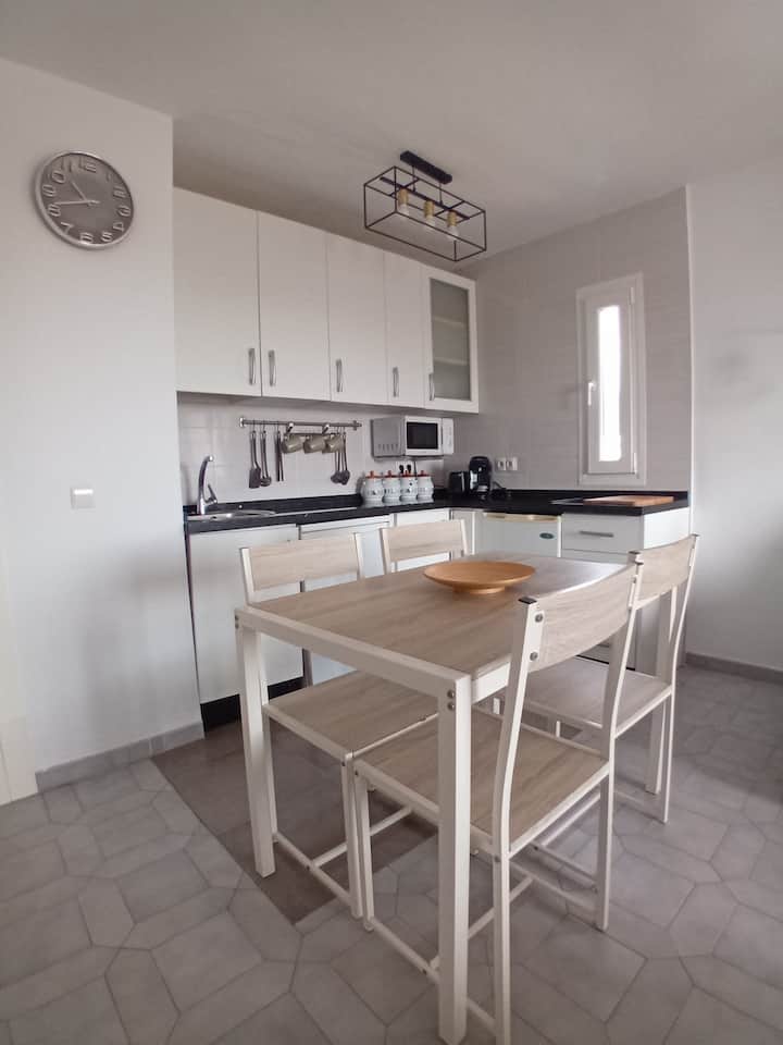 Minerva - Azahara. Entre El Mar Y La Sierra. - Benalmádena