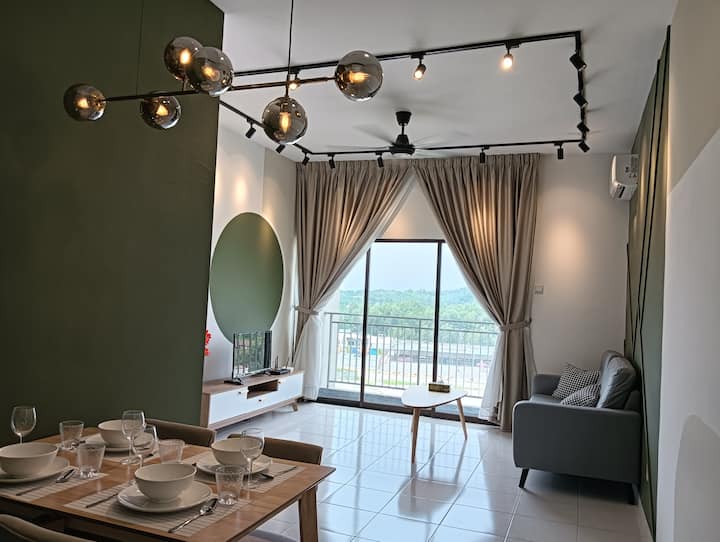 Youth City Residence/ 2 Room/ Klia/ Nilai/ Pool - Beranang