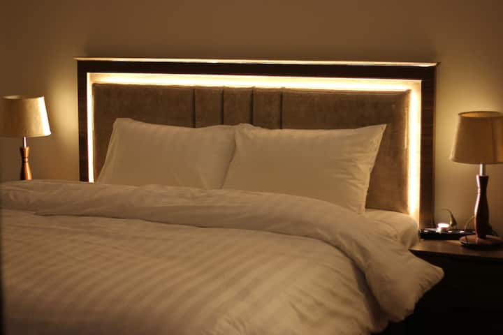 Luna Luxury Apartment قريب من الحرم ثلاث غرف - Médine