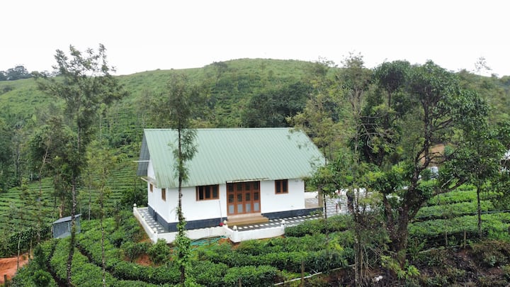 Villino Kuzhikkattil | Private 4 Bhk Villa - Idukki