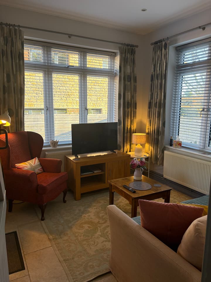 The Apple Loft A Cosy Hideaway For 2 In Netherbury - Bridport