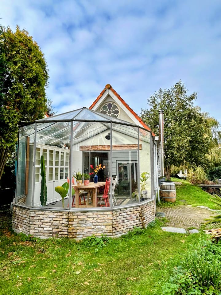 The Glasshouse Amsterdam | Bed & Bike - Amsterdam