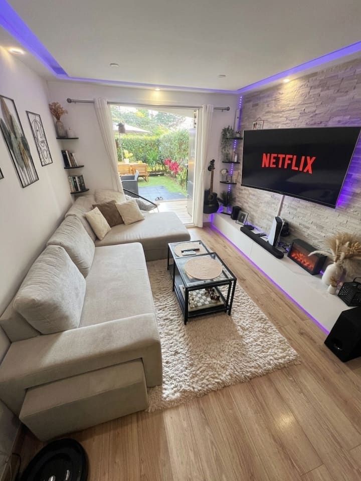 Charmant T2 Avec Parking / Piscine & Tennis - Mandelieu-la-Napoule