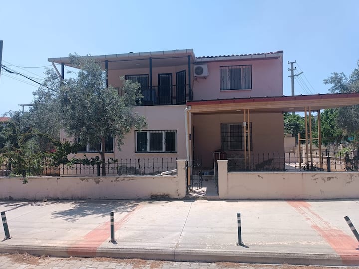 Top Floor Flat Near The Sea - Akbük