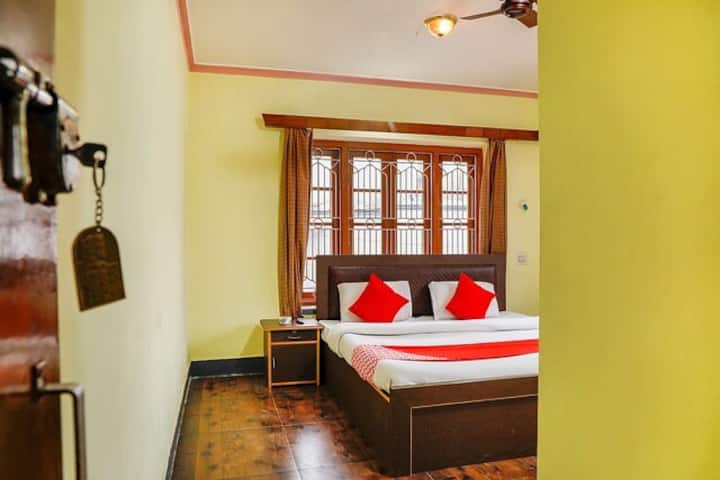 Zaildar Suites - New Crown By The Lake - Srinagar