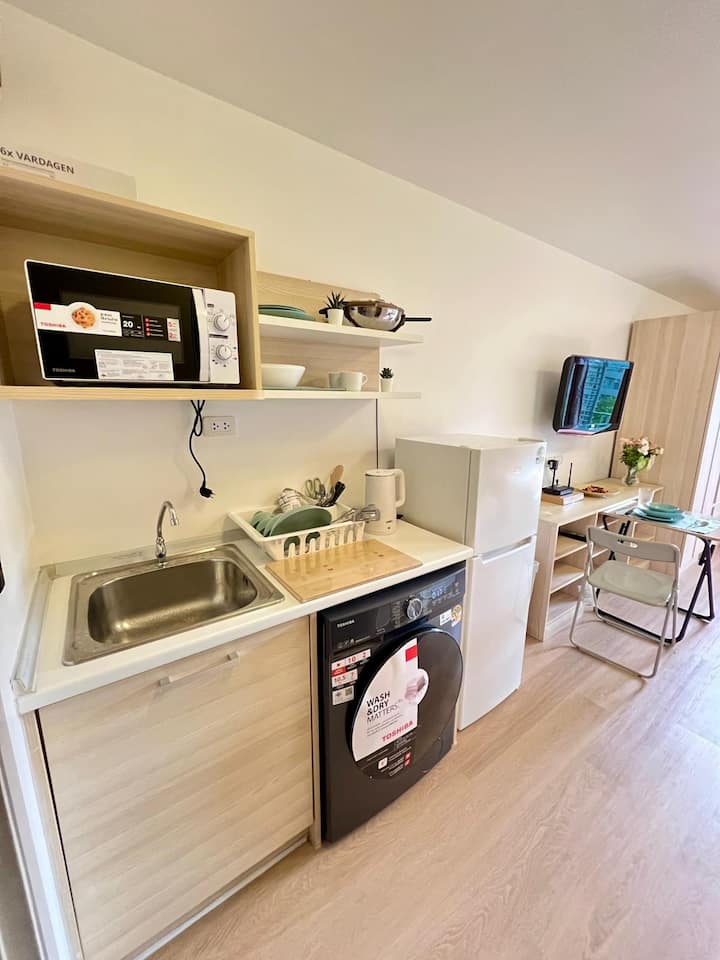 Cozy Studio With Pool And Gym | Near Bts - Thailand