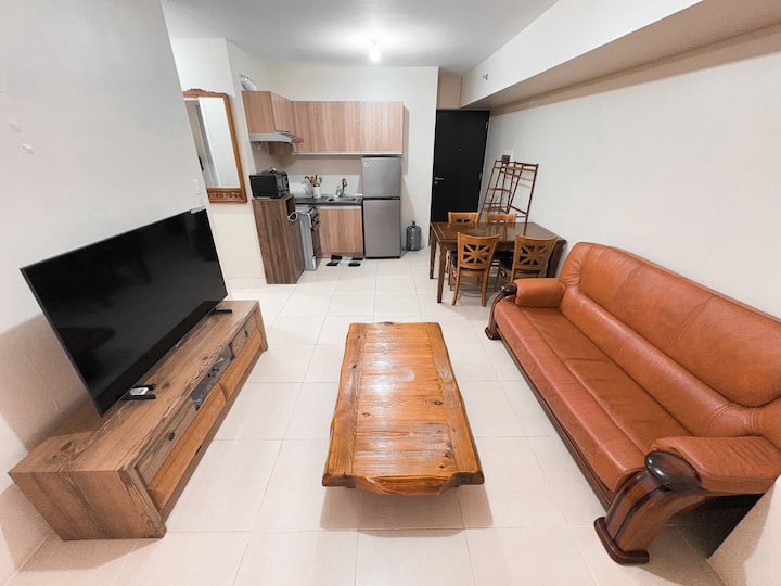 2br + 2 Baths For 8 Guests | It Park, Cebu - Cebu City