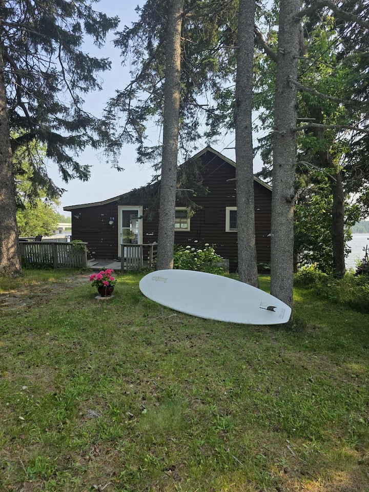 Welcome Shediac Bridge Waterfront. Time To Relax - Shediac