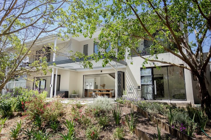 Fancourt Views - George