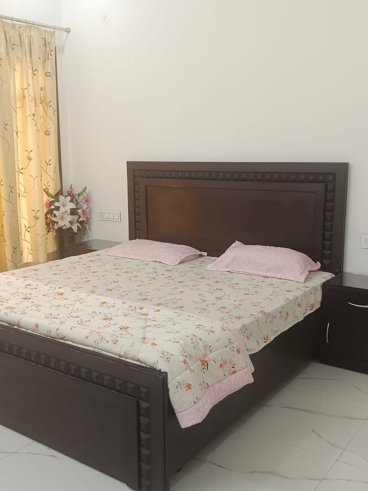Heavenly Abode 
1 Bhk With Terrace & Parking - Patiala