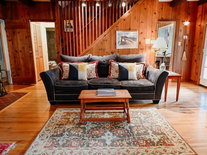The Ball Cottage - Leland, MI