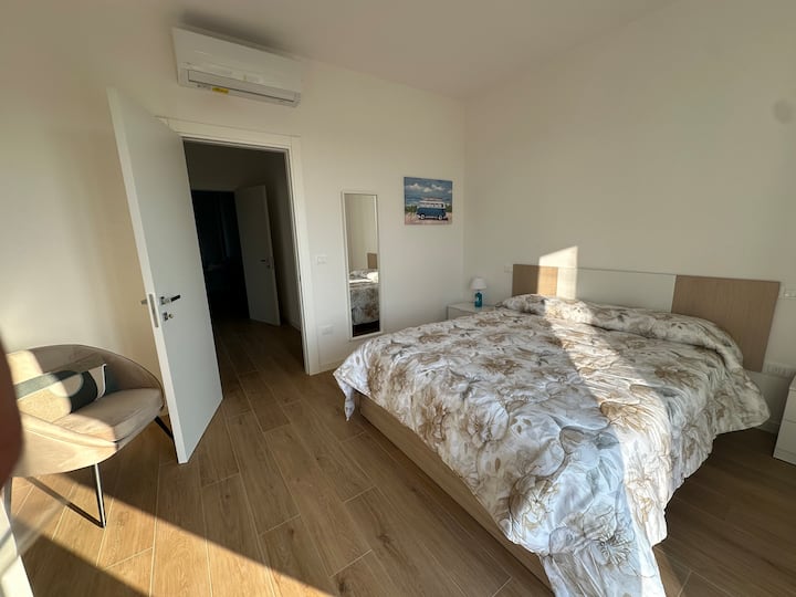 Home Far From Home: La Tua Casa Lontano Da Casa - Castelnuovo del Garda