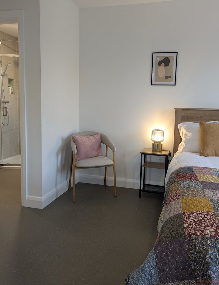 3 Double Rooms With Private Entrance In Trim - Trim