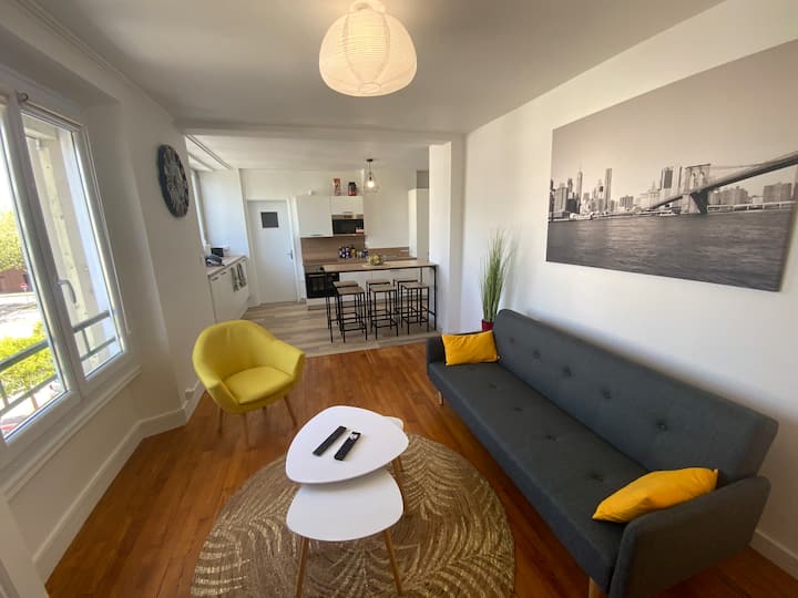 Appartement Grand, Lumineux Et Le Tout à Pied - Saint-Nazaire