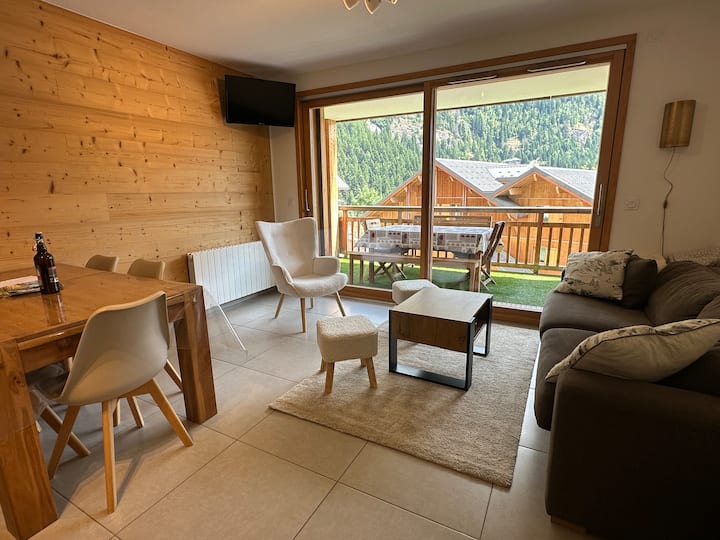 Appartement Chaleureux à Deux Pas Des Pistes - L'Alpe d'Huez