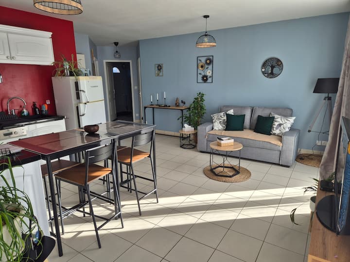 Maison Chaleureuse Au Calme - Montluçon