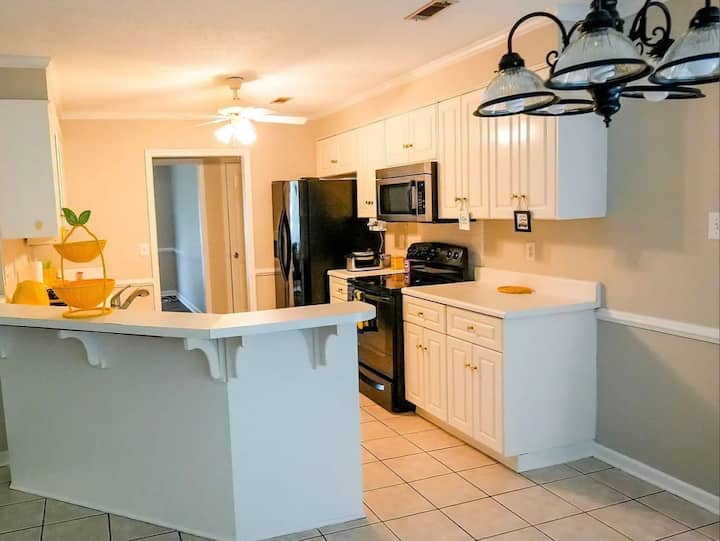 Whole Home Near Hospitals & Ft. Gordon - Augusta, GA