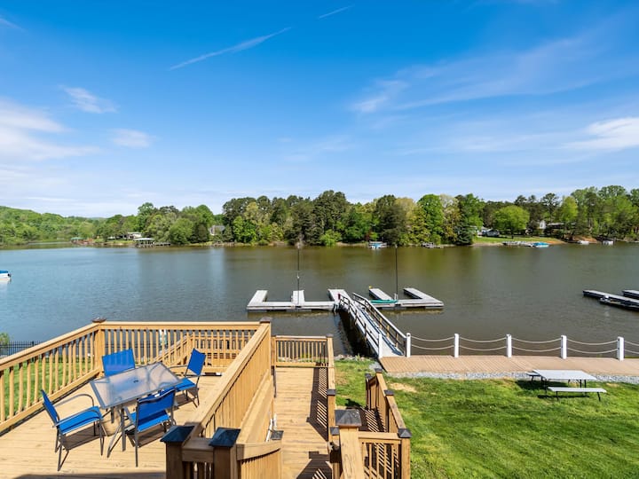 The Blue Bungalow @ Lake Norman - Denver, NC