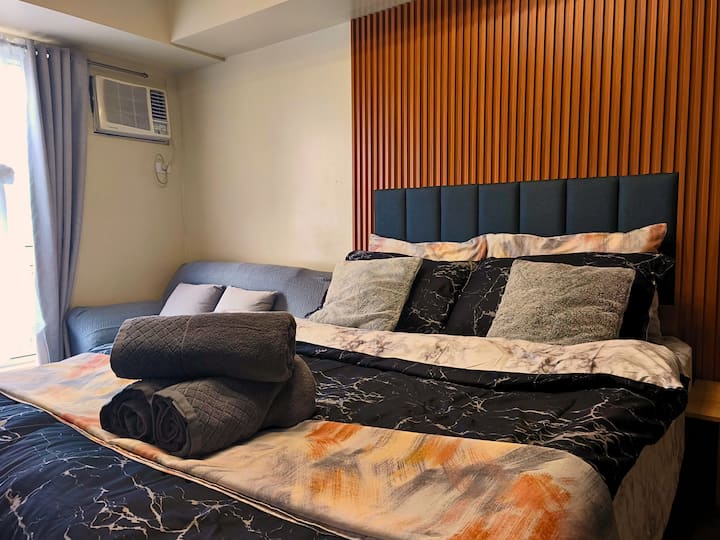 Cozy Smart Studio W/ Pool | W/in It Park & Ayala - Cebu