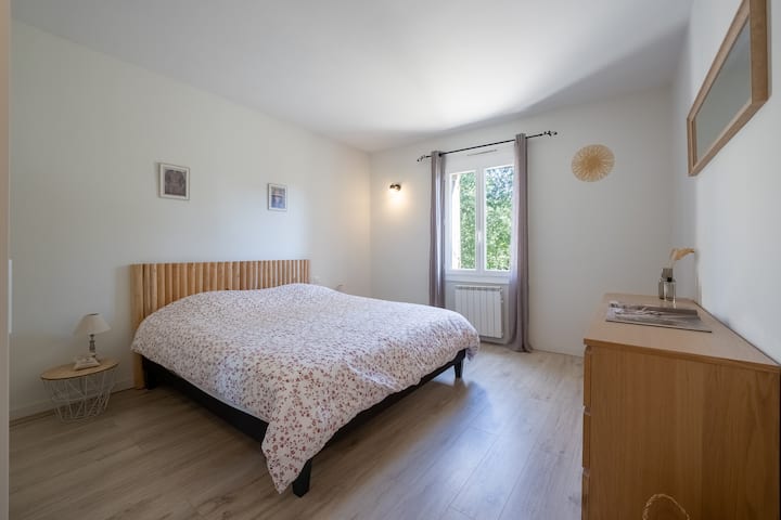 Hermosa casa con piscina de 3 dormitorios cerca de Gordes - Casas en ...