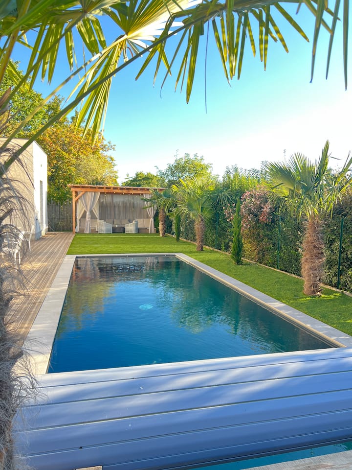 Villa Verde| Piscine, 5 Suites Avec Cuisine Et Sdb - Orléans