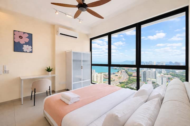 【Seaview】sunrise@highfloor 3br Pool-wifi-kitchen39 - George Town