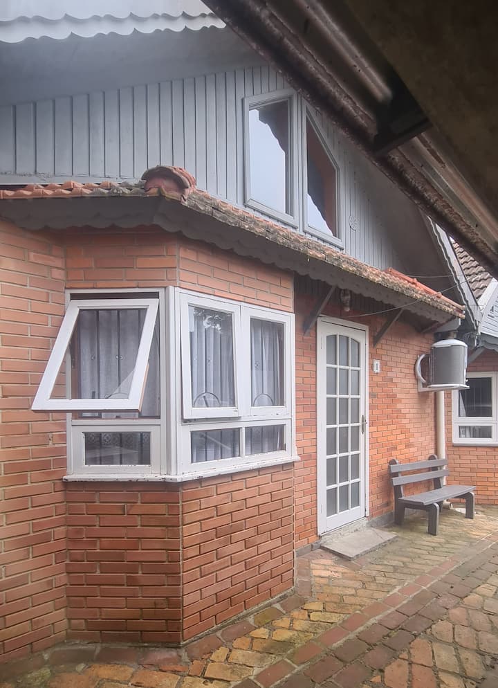 Cabana Charmosa No Centro De Canela! - Canela