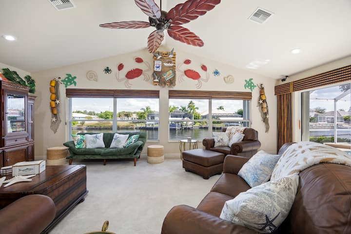 Gulf Access|smart Tvs|free Htd Pool|no Pet Fee - Cape Coral, FL