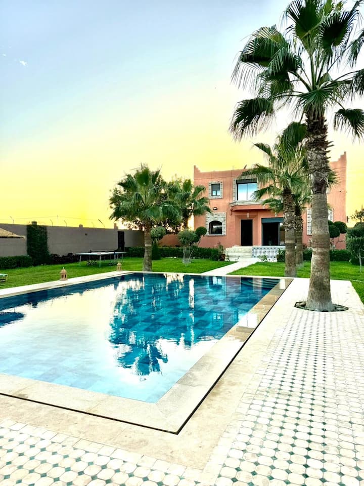 Villa Palmiers 4ch Piscine Ensoleillée 20mn Agadir - モロッコ